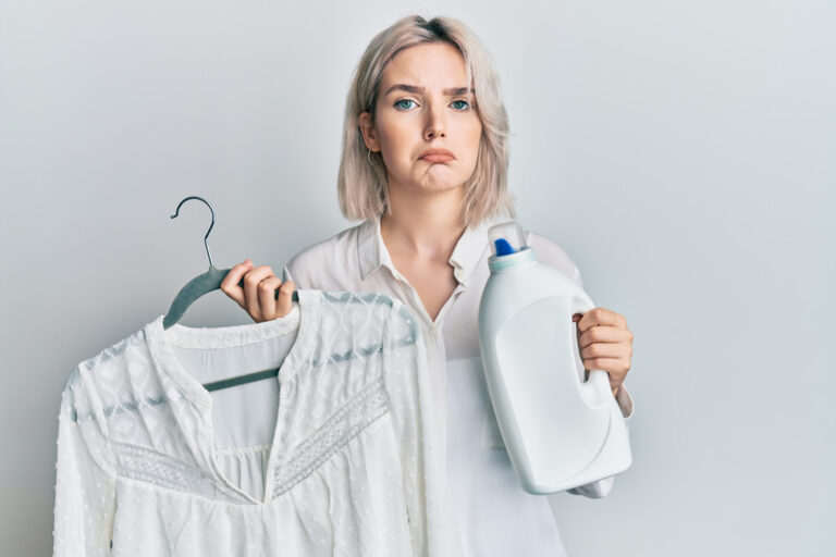 How to Wash White Clothes: Reviving the Brightness in Your Fabric